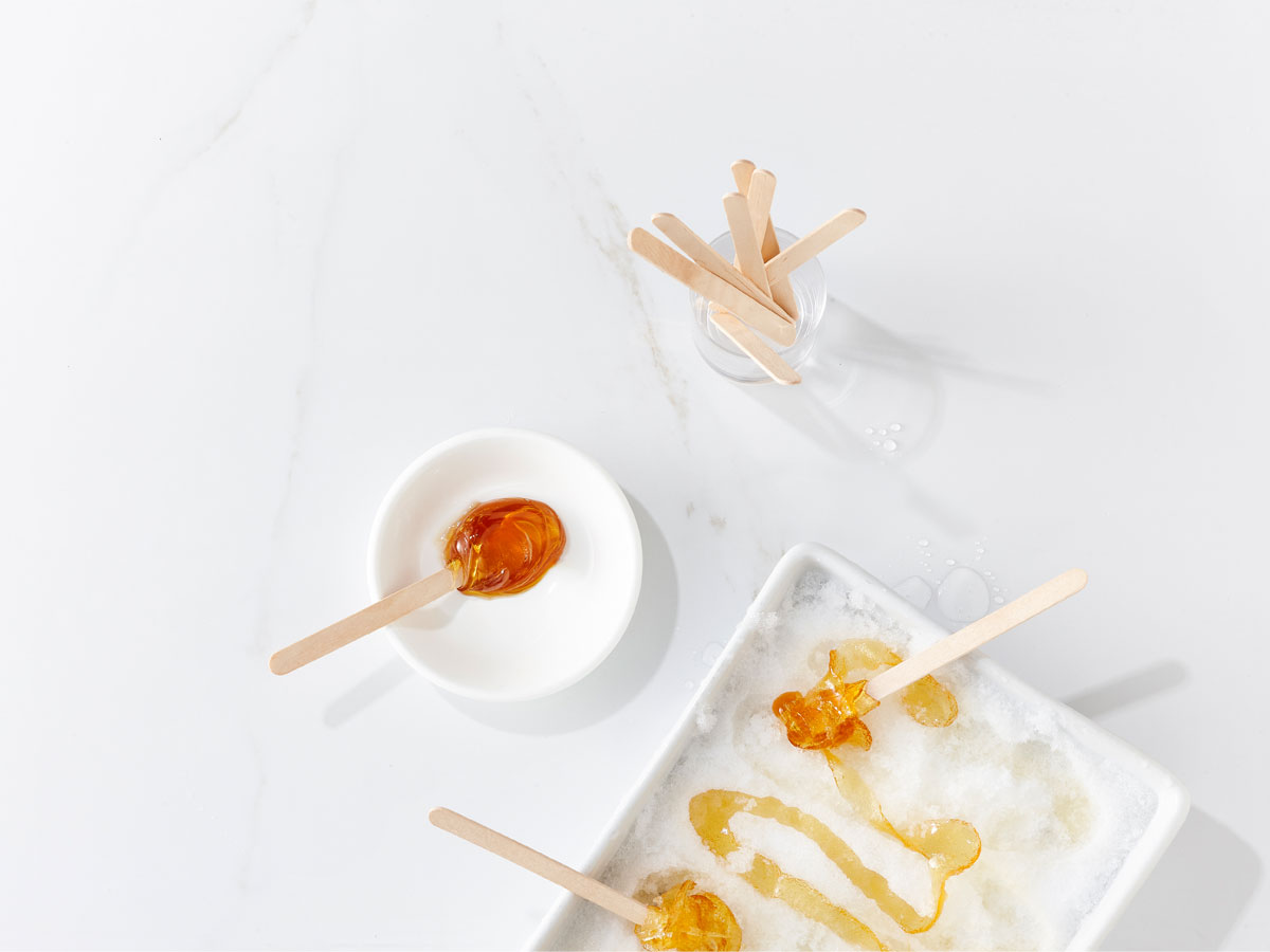 Pull Taffy in New Directions! | Maple from Canada